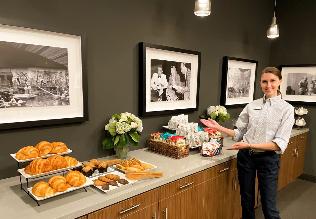 Warner Bros. Studio Tour Hollywood Complimentary Beverages & Pastries ...